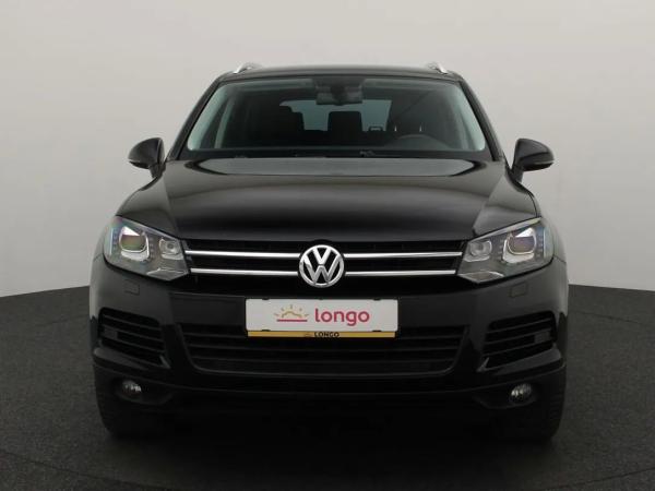 Volkswagen Touareg 2014 in Vilnius, with an engine capacity of 3.00 L and mileage of 200 thousand km for 14299 €, photo 3 on AUTOMOTO.COM.LV