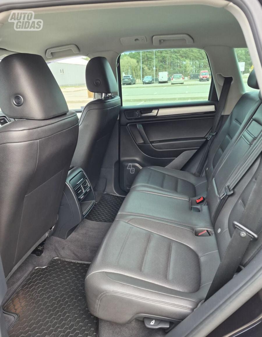 Volkswagen Touareg 2014 Viļņa, ar dzinēja tilpumu 3.60 L un nobraukumu 117 tūkst. km par 13900 €, foto 20 vietnē AUTOMOTO.COM.LV
