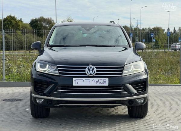 Volkswagen Touareg 2015 in Taurage, with an engine capacity of 3.00 L and mileage of 264 thousand km for 15500 €, photo 4 on AUTOMOTO.COM.LV