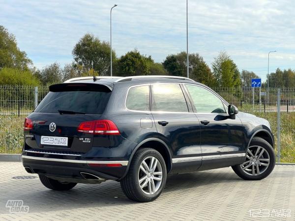 Volkswagen Touareg 2015 in Taurage, with an engine capacity of 3.00 L and mileage of 264 thousand km for 15500 €, photo 9 on AUTOMOTO.COM.LV