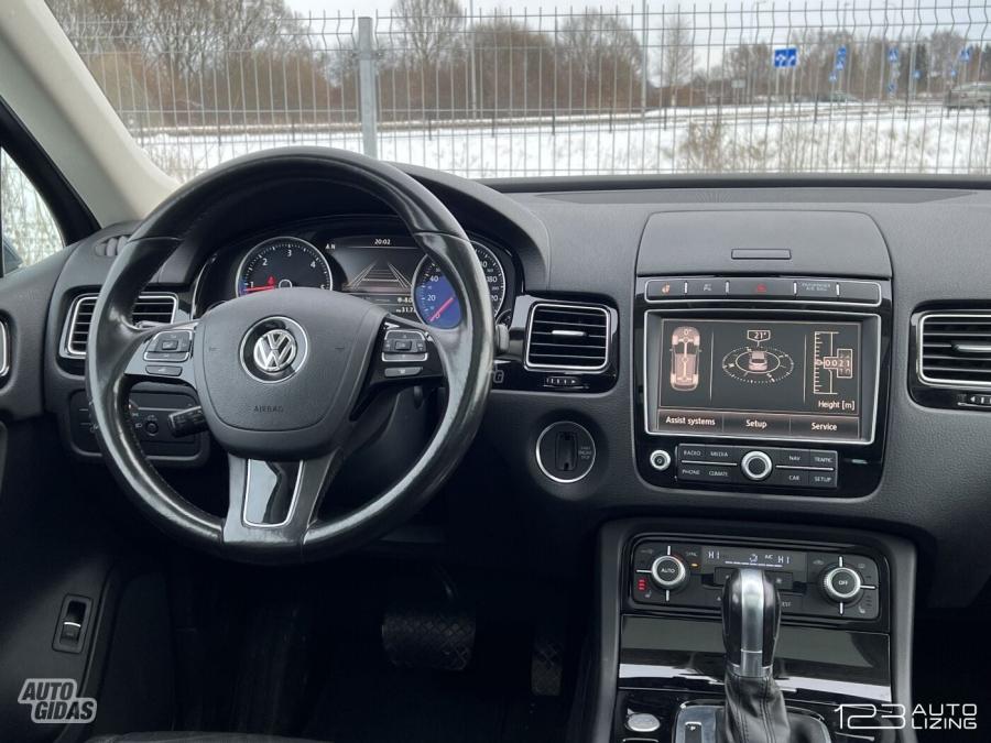 Volkswagen Touareg 2015 Tauragė, ar dzinēja tilpumu 3.00 L un nobraukumu 264 tūkst. km par 15200 €, foto 15 vietnē AUTOMOTO.COM.LV