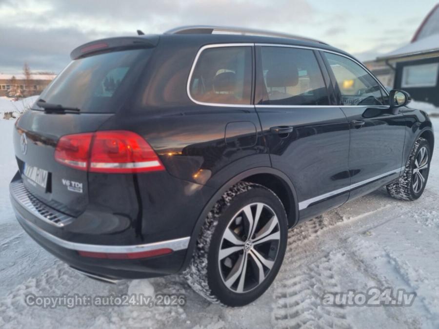 Volkswagen Touareg 2015 Jehvi, ar dzinēja tilpumu 3.00 L un nobraukumu 0 tūkst. km par 20499 €, foto 4 vietnē AUTOMOTO.COM.LV