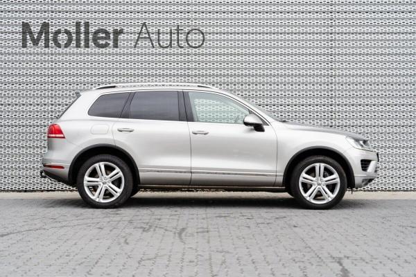 Volkswagen Touareg 2015 Mārupe, ar dzinēja tilpumu 3.00 L un nobraukumu 229 tūkst. km par 21300 €, foto 5 vietnē AUTOMOTO.COM.LV