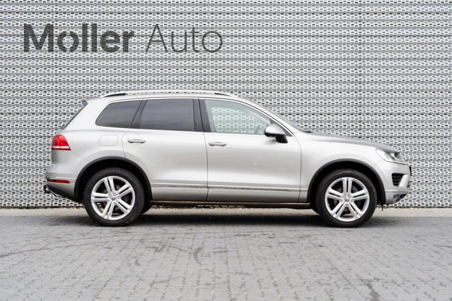 Volkswagen Touareg 2015 Mārupe, ar dzinēja tilpumu 3.00 L un nobraukumu 229 tūkst. km par 21300 €, foto 6 vietnē AUTOMOTO.COM.LV