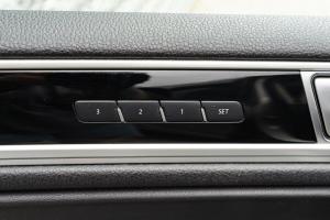 Volkswagen Touareg 2015 Mārupe, ar dzinēja tilpumu 3.00 L un nobraukumu 229 tūkst. km par 21300 €, foto 9 vietnē AUTOMOTO.COM.LV