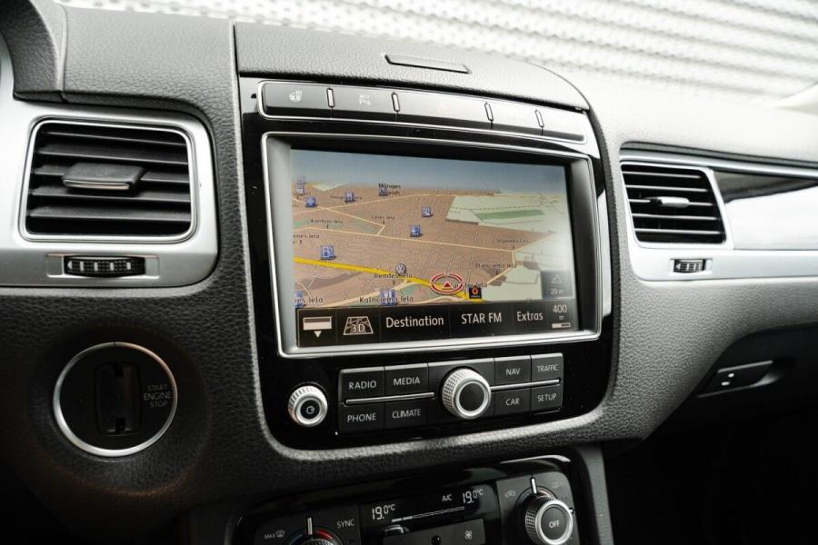 Volkswagen Touareg 2015 Mārupe, ar dzinēja tilpumu 3.00 L un nobraukumu 229 tūkst. km par 21300 €, foto 23 vietnē AUTOMOTO.COM.LV