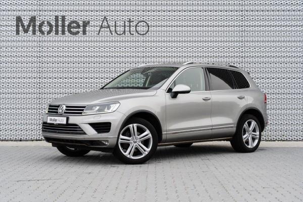Volkswagen Touareg 2015 Mārupe, ar dzinēja tilpumu 3.00 L un nobraukumu 230 tūkst. km par 21800 €, foto 1 vietnē AUTOMOTO.COM.LV