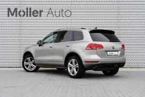 Volkswagen Touareg 2015 Mārupe, ar dzinēja tilpumu 3.00 L un nobraukumu 230 tūkst. km par 21800 €, foto 4 vietnē AUTOMOTO.COM.LV