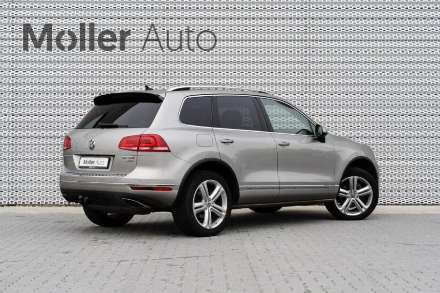 Volkswagen Touareg 2015 Mārupe, ar dzinēja tilpumu 3.00 L un nobraukumu 230 tūkst. km par 21800 €, foto 5 vietnē AUTOMOTO.COM.LV