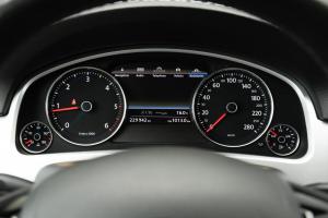 Volkswagen Touareg 2015 Mārupe, ar dzinēja tilpumu 3.00 L un nobraukumu 230 tūkst. km par 21800 €, foto 17 vietnē AUTOMOTO.COM.LV