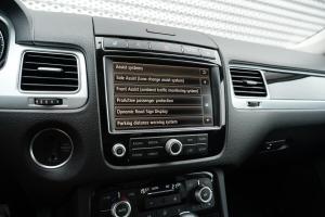 Volkswagen Touareg 2015 Mārupe, ar dzinēja tilpumu 3.00 L un nobraukumu 230 tūkst. km par 21800 €, foto 20 vietnē AUTOMOTO.COM.LV