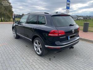 Volkswagen Touareg 2017 in Raseiniai, with an engine capacity of 3.60 L and mileage of 91 thousand km for 16500 €, photo 9 on AUTOMOTO.COM.LV