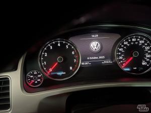 Volkswagen Touareg 2017 in Raseiniai, with an engine capacity of 3.60 L and mileage of 91 thousand km for 16500 €, photo 11 on AUTOMOTO.COM.LV