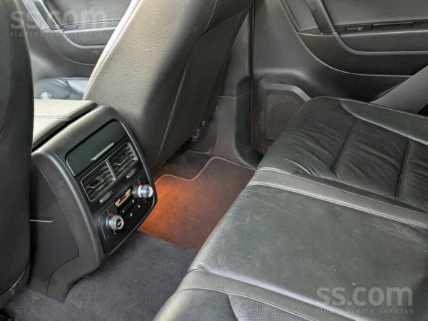 Volkswagen Touareg 2017 Balvi, ar dzinēja tilpumu 3.00 L un nobraukumu 301 tūkst. km par 14300 €, foto 5 vietnē AUTOMOTO.COM.LV