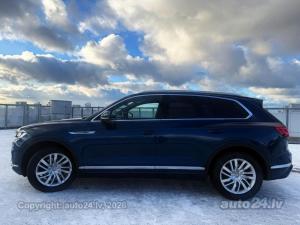 Volkswagen Touareg 2019 in Tallinn, with an engine capacity of 3.00 L and mileage of 180 thousand km for 39600 €, photo 2 on AUTOMOTO.COM.LV