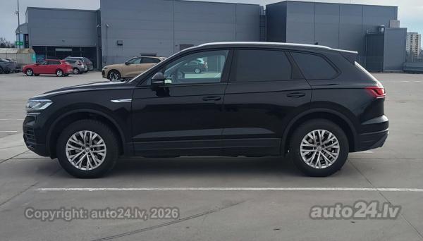 Volkswagen Touareg 2019 Tallina, ar dzinēja tilpumu 3.00 L un nobraukumu 188 tūkst. km par 31900 €, foto 3 vietnē AUTOMOTO.COM.LV