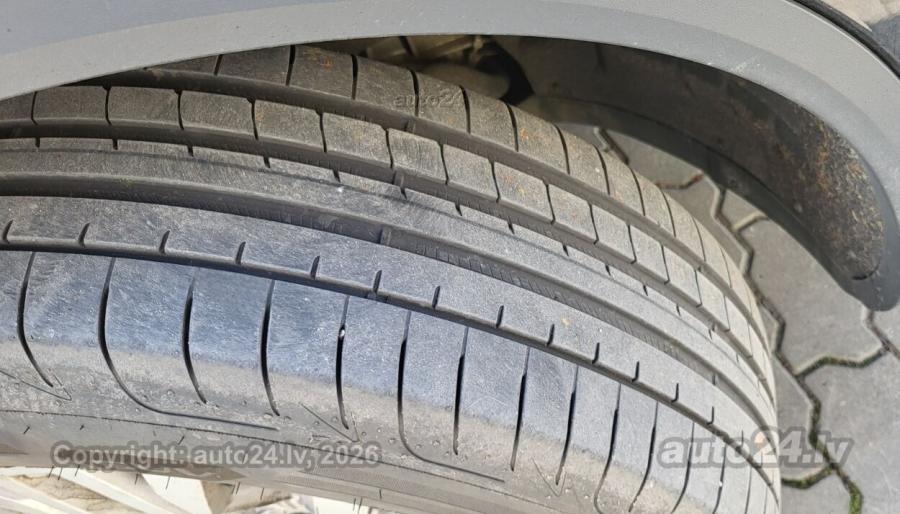 Volkswagen Touareg 2019 Tallina, ar dzinēja tilpumu 3.00 L un nobraukumu 188 tūkst. km par 31900 €, foto 18 vietnē AUTOMOTO.COM.LV