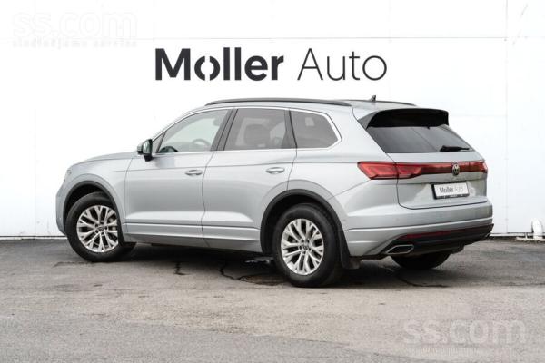 Volkswagen Touareg 2024 Rīga, ar dzinēja tilpumu 3.00 L un nobraukumu 36 tūkst. km par 52900 €, foto 4 vietnē AUTOMOTO.COM.LV