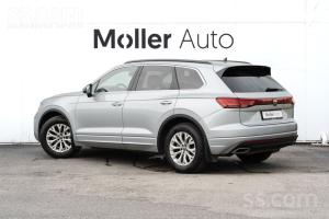 Volkswagen Touareg 2024 in Riga, with an engine capacity of 3.00 L and mileage of 36 thousand km for 50450 €, photo 4 on AUTOMOTO.COM.LV