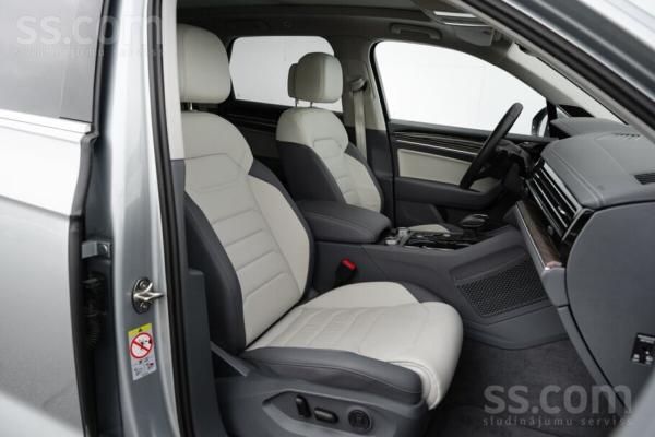 Volkswagen Touareg 2024 Rīga, ar dzinēja tilpumu 3.00 L un nobraukumu 36 tūkst. km par 52900 €, foto 7 vietnē AUTOMOTO.COM.LV