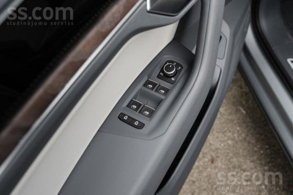 Volkswagen Touareg 2024 Rīga, ar dzinēja tilpumu 3.00 L un nobraukumu 36 tūkst. km par 52900 €, foto 11 vietnē AUTOMOTO.COM.LV