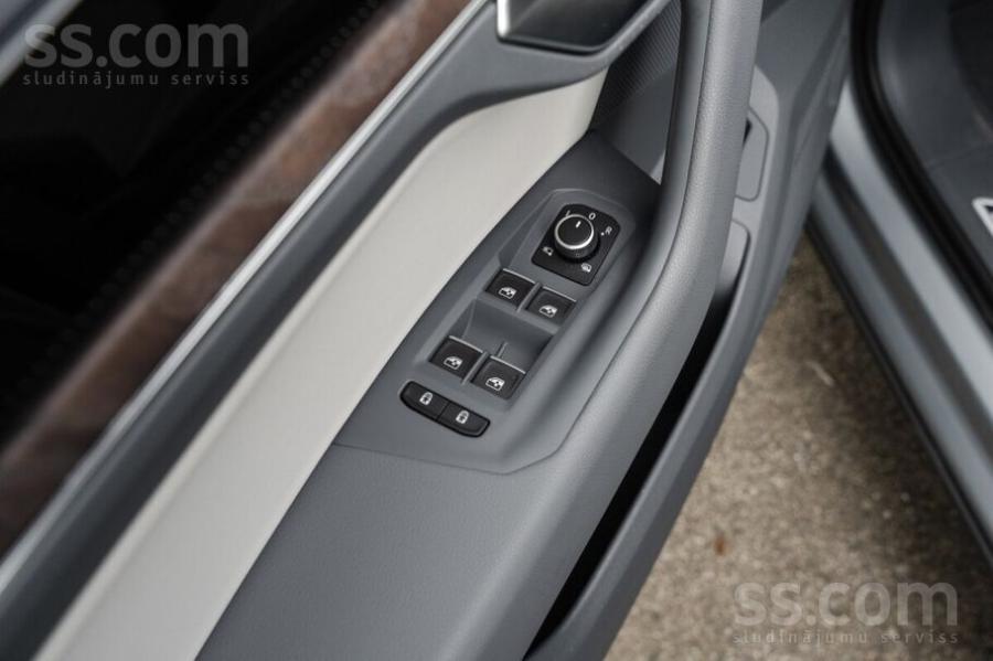 Volkswagen Touareg 2024 in Riga, with an engine capacity of 3.00 L and mileage of 36 thousand km for 50450 €, photo 11 on AUTOMOTO.COM.LV