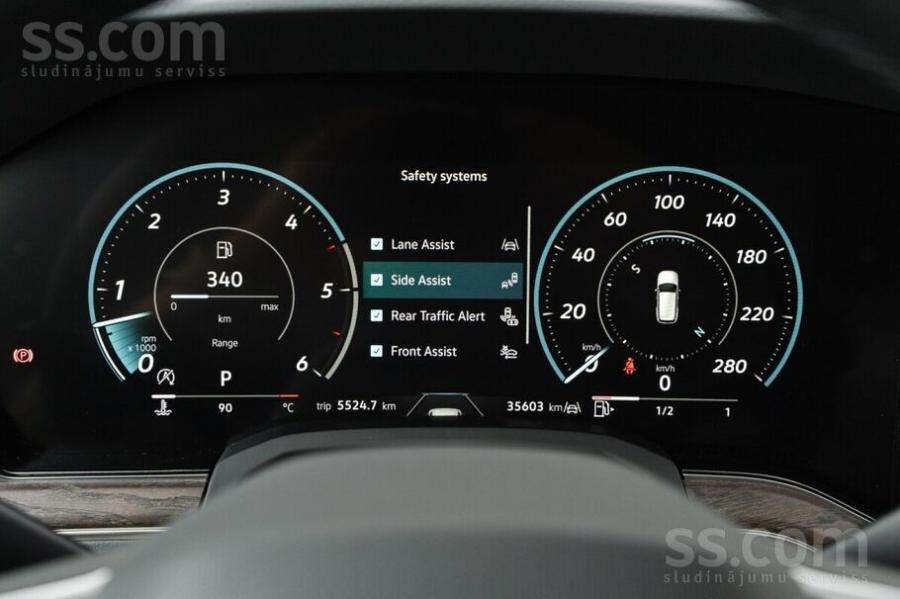 Volkswagen Touareg 2024 in Riga, with an engine capacity of 3.00 L and mileage of 36 thousand km for 50450 €, photo 18 on AUTOMOTO.COM.LV