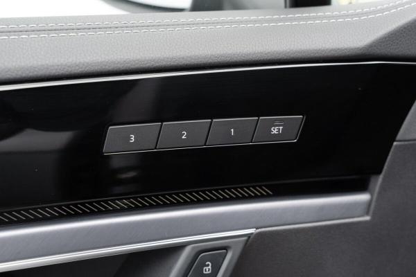 Volkswagen Touareg 2024 Rīga, ar dzinēja tilpumu 3.00 L un nobraukumu 27 tūkst. km par 61500 €, foto 11 vietnē AUTOMOTO.COM.LV