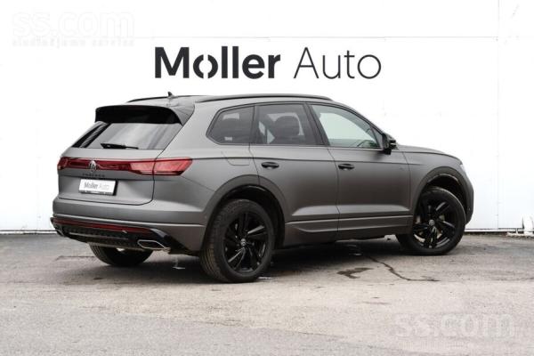 Volkswagen Touareg 2024 in Riga, with an engine capacity of 3.00 L and mileage of 27 thousand km for 61500 €, photo 5 on AUTOMOTO.COM.LV