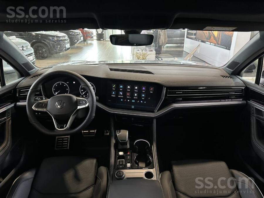 Volkswagen Touareg 2026 in Valmiera, with an engine capacity of 3.00 L and mileage of 10 thousand km for 71900 €, photo 11 on AUTOMOTO.COM.LV