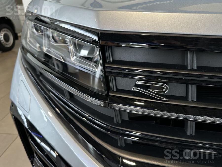 Volkswagen Touareg 2026 in Valmiera, with an engine capacity of 3.00 L and mileage of 10 thousand km for 71900 €, photo 15 on AUTOMOTO.COM.LV