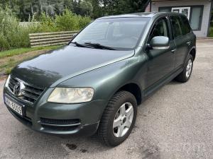 Zaļš Volkswagen Touareg 2002 Rīga, ar dzinēja tilpumu 3.20 L un nobraukumu 374 tūkst. km par 3480 €, foto  vietnē AUTOMOTO.COM.LV