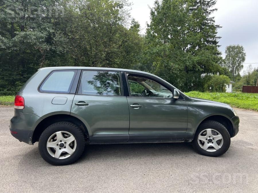 Zaļš Volkswagen Touareg 2002 Rīga, ar dzinēja tilpumu 3.20 L un nobraukumu 374 tūkst. km par 3480 €, foto 6 vietnē AUTOMOTO.COM.LV