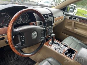 Zaļš Volkswagen Touareg 2002 Rīga, ar dzinēja tilpumu 3.20 L un nobraukumu 374 tūkst. km par 3480 €, foto 8 vietnē AUTOMOTO.COM.LV