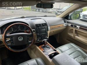 Zaļš Volkswagen Touareg 2002 Rīga, ar dzinēja tilpumu 3.20 L un nobraukumu 374 tūkst. km par 3480 €, foto 9 vietnē AUTOMOTO.COM.LV