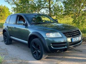 Zaļš Volkswagen Touareg 2004 Panevēža, ar dzinēja tilpumu 2.46 L un nobraukumu 384 tūkst. km par 1800 €, foto 5 vietnē AUTOMOTO.COM.LV