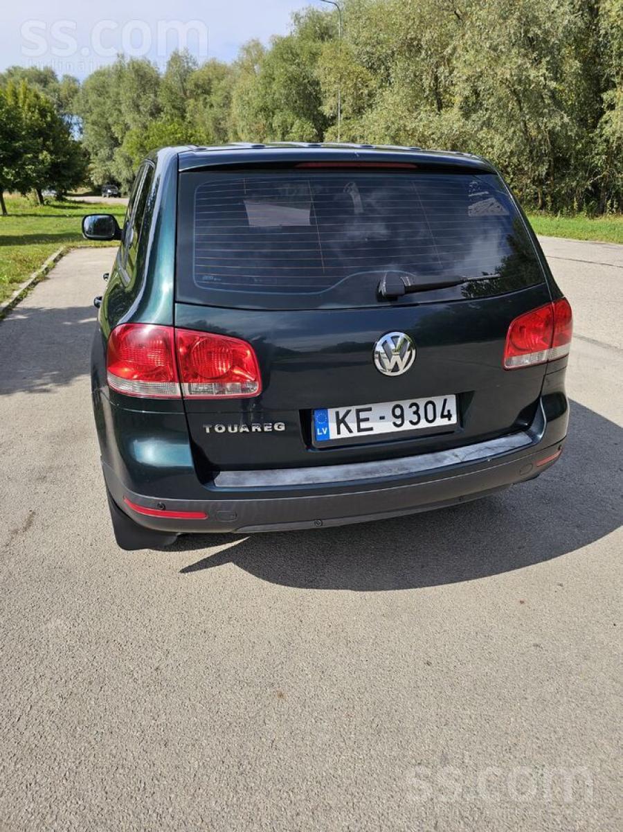 Zaļš Volkswagen Touareg 2005 Rīga, ar dzinēja tilpumu 3.00 L un nobraukumu 357 tūkst. km par 4950 €, foto 3 vietnē AUTOMOTO.COM.LV