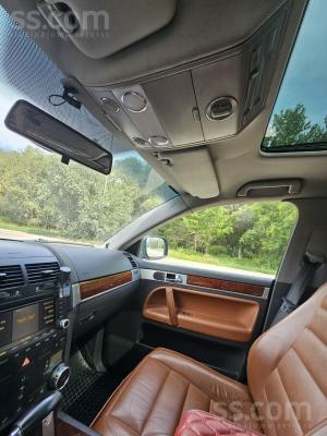 Zaļš Volkswagen Touareg 2005 Rīga, ar dzinēja tilpumu 3.00 L un nobraukumu 357 tūkst. km par 4950 €, foto 21 vietnē AUTOMOTO.COM.LV