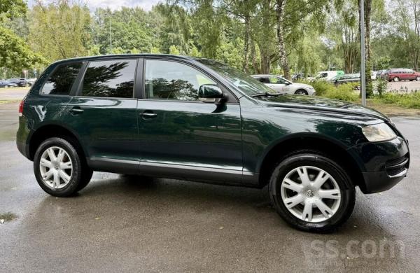 Zaļš Volkswagen Touareg 2006 Rīga, ar dzinēja tilpumu 2.50 L un nobraukumu 322 tūkst. km par 3850 €, foto 3 vietnē AUTOMOTO.COM.LV