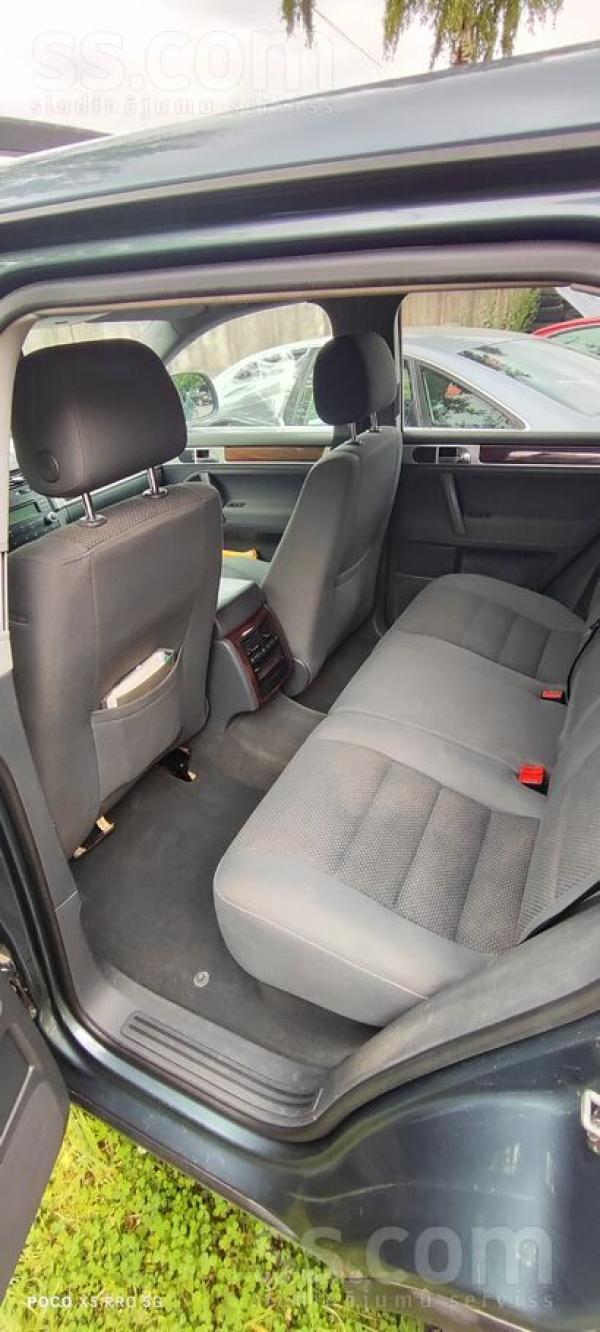Zaļš Volkswagen Touareg 2007 Ludza, ar dzinēja tilpumu 2.50 L un nobraukumu 204 tūkst. km par 3000 €, foto 10 vietnē AUTOMOTO.COM.LV