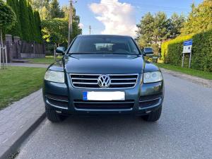 Green Volkswagen Touareg 2007 in Vilnius, with an engine capacity of 2.97 L and mileage of 251 thousand km for 3750 €, photo 5 on AUTOMOTO.COM.LV