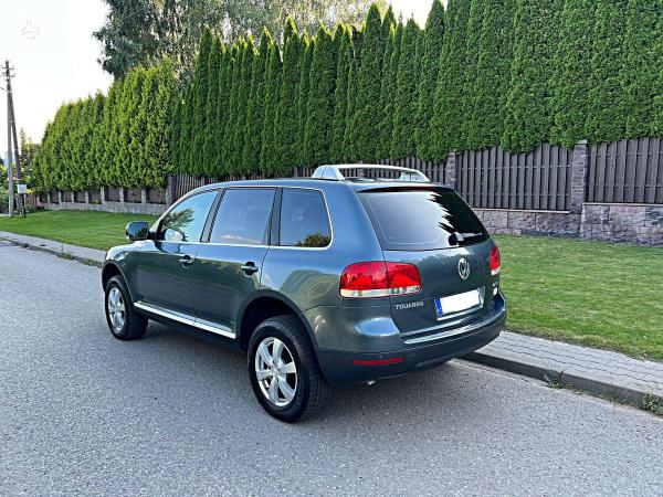 Zaļš Volkswagen Touareg 2007 Viļņa, ar dzinēja tilpumu 2.97 L un nobraukumu 251 tūkst. km par 3750 €, foto 8 vietnē AUTOMOTO.COM.LV