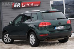 Zaļš Volkswagen Touareg 2011 Tukums, ar dzinēja tilpumu 3.00 L un nobraukumu 296 tūkst. km par 8900 €, foto 4 vietnē AUTOMOTO.COM.LV