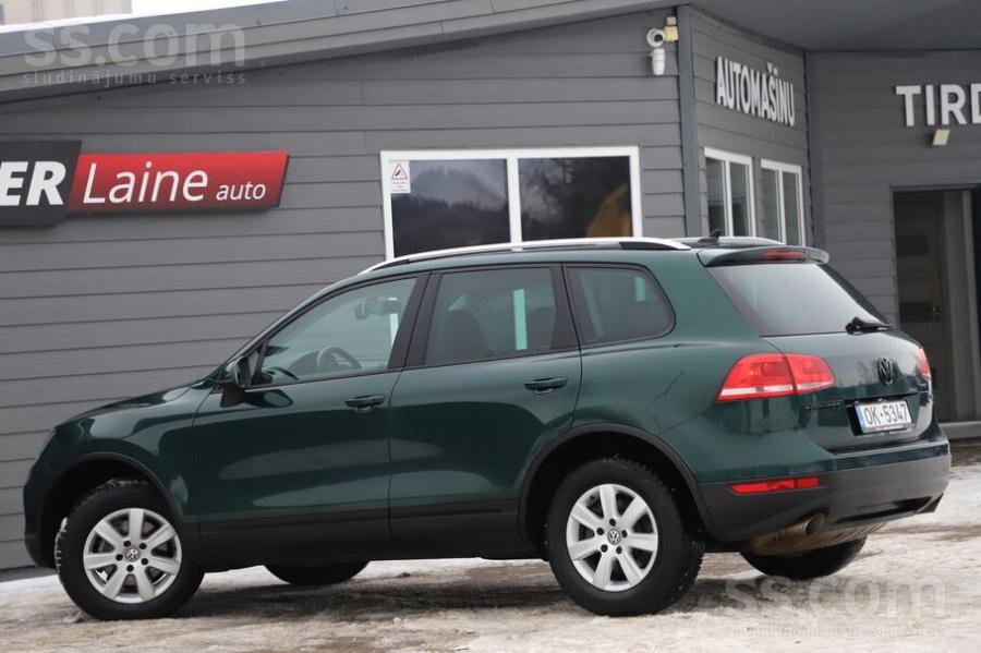 Zaļš Volkswagen Touareg 2011 Tukums, ar dzinēja tilpumu 3.00 L un nobraukumu 296 tūkst. km par 8900 €, foto 6 vietnē AUTOMOTO.COM.LV