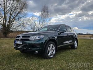 Zaļš Volkswagen Touareg 2012 Rīga, ar dzinēja tilpumu 3.00 L un nobraukumu 254 tūkst. km par 12500 €, foto 3 vietnē AUTOMOTO.COM.LV