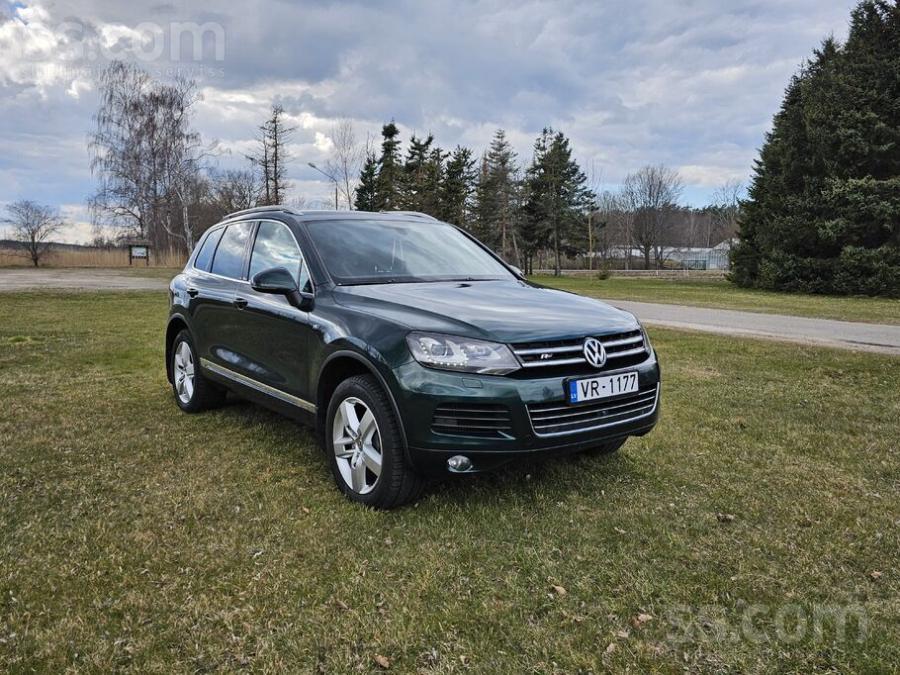 Zaļš Volkswagen Touareg 2012 Rīga, ar dzinēja tilpumu 3.00 L un nobraukumu 254 tūkst. km par 12500 €, foto 4 vietnē AUTOMOTO.COM.LV