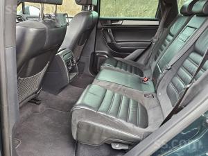 Zaļš Volkswagen Touareg 2012 Rīga, ar dzinēja tilpumu 3.00 L un nobraukumu 254 tūkst. km par 12500 €, foto 16 vietnē AUTOMOTO.COM.LV