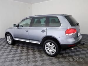Серый Фольксваген Туарег 2004 в Таллин, объемом двигателя 4.90 л и пробегом 368 тыс. км за 1899 €, фото 5 на AUTOMOTO.COM.LV