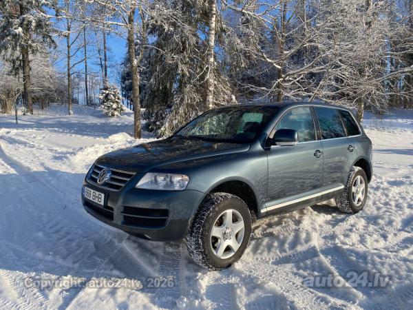 Grey Volkswagen Touareg 2005 in Tallinn, with an engine capacity of 2.50 L and mileage of 362 thousand km for 4600 €, photo 3 on AUTOMOTO.COM.LV