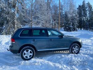 Grey Volkswagen Touareg 2005 in Tallinn, with an engine capacity of 2.50 L and mileage of 362 thousand km for 4600 €, photo 9 on AUTOMOTO.COM.LV